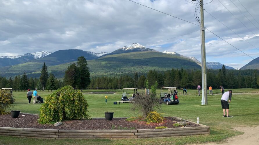 Gallery - Valemount Pines Golf Course and R.V. Park